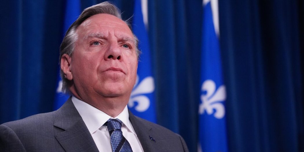 François Legault répond à la révision de la cote de crédit du Québec ...